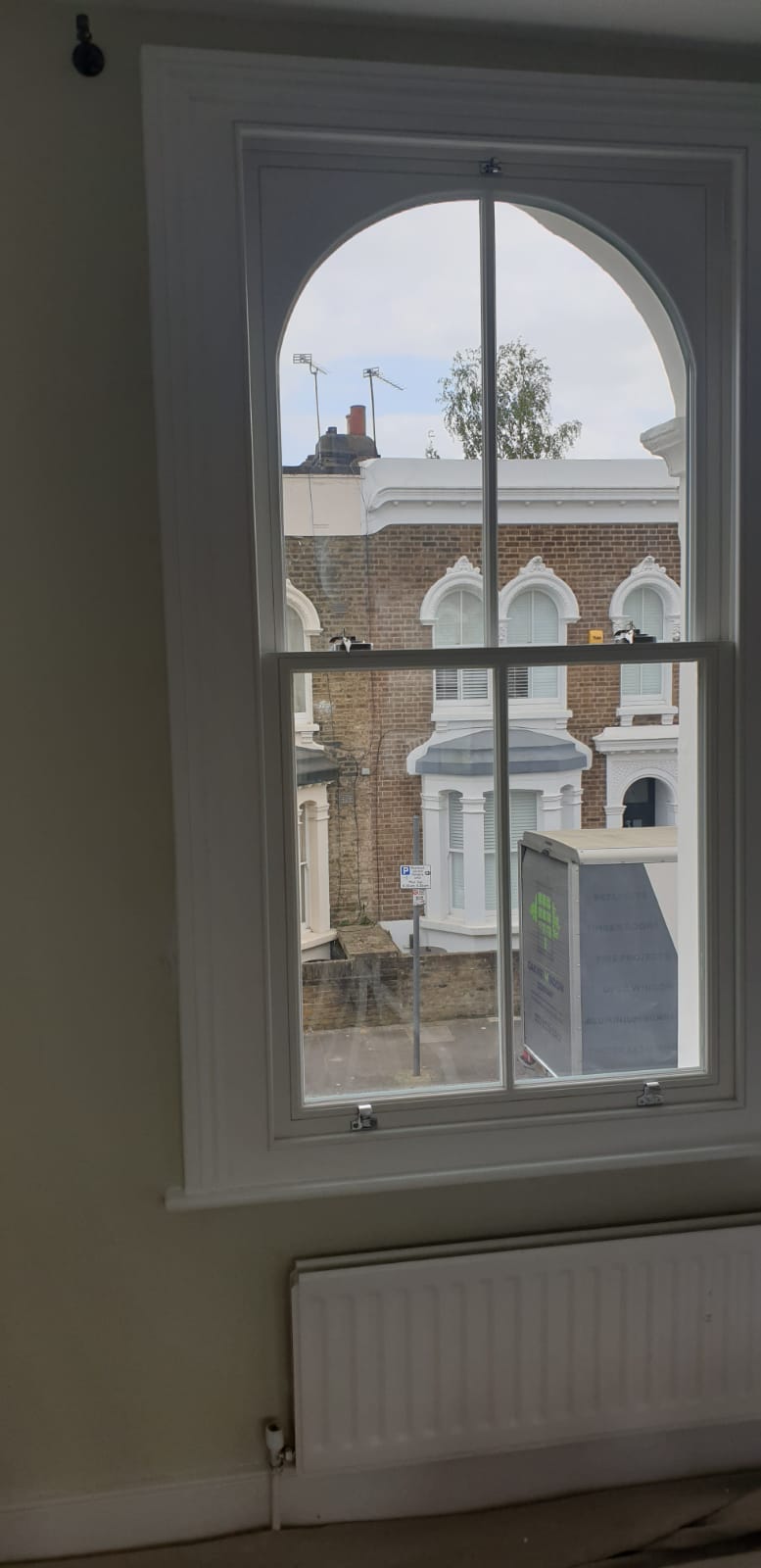 Timber Sash Windows come in a variety of styles and colors
